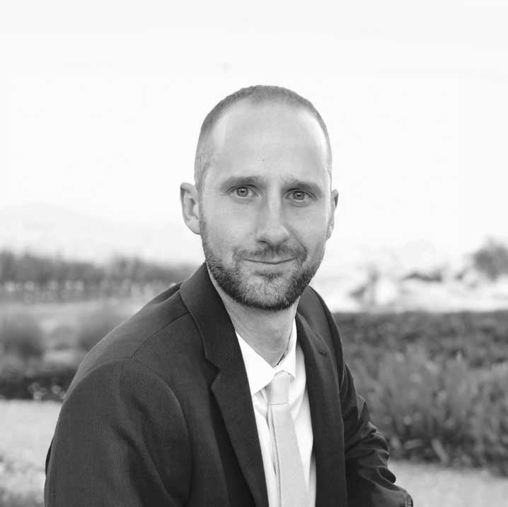 About Us | StudioNow